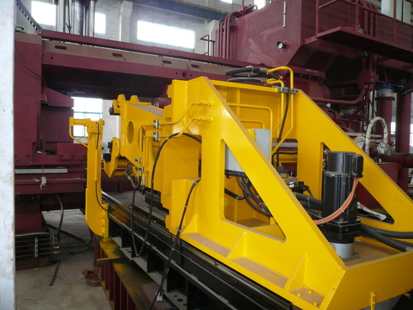 Extrusion Press - EADA supplying Aluminium accessories, Aluminium ...